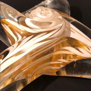 Other | Vintage Star Hand Blown Goldwhite Paperweight | Poshmark